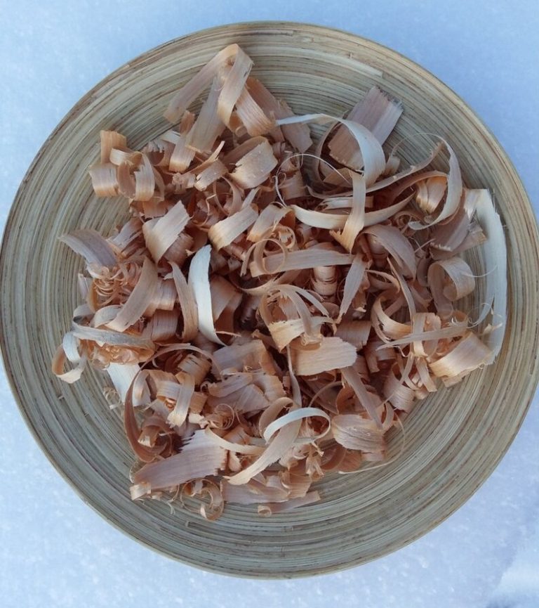 7 Great Ways to Use Wood Chips